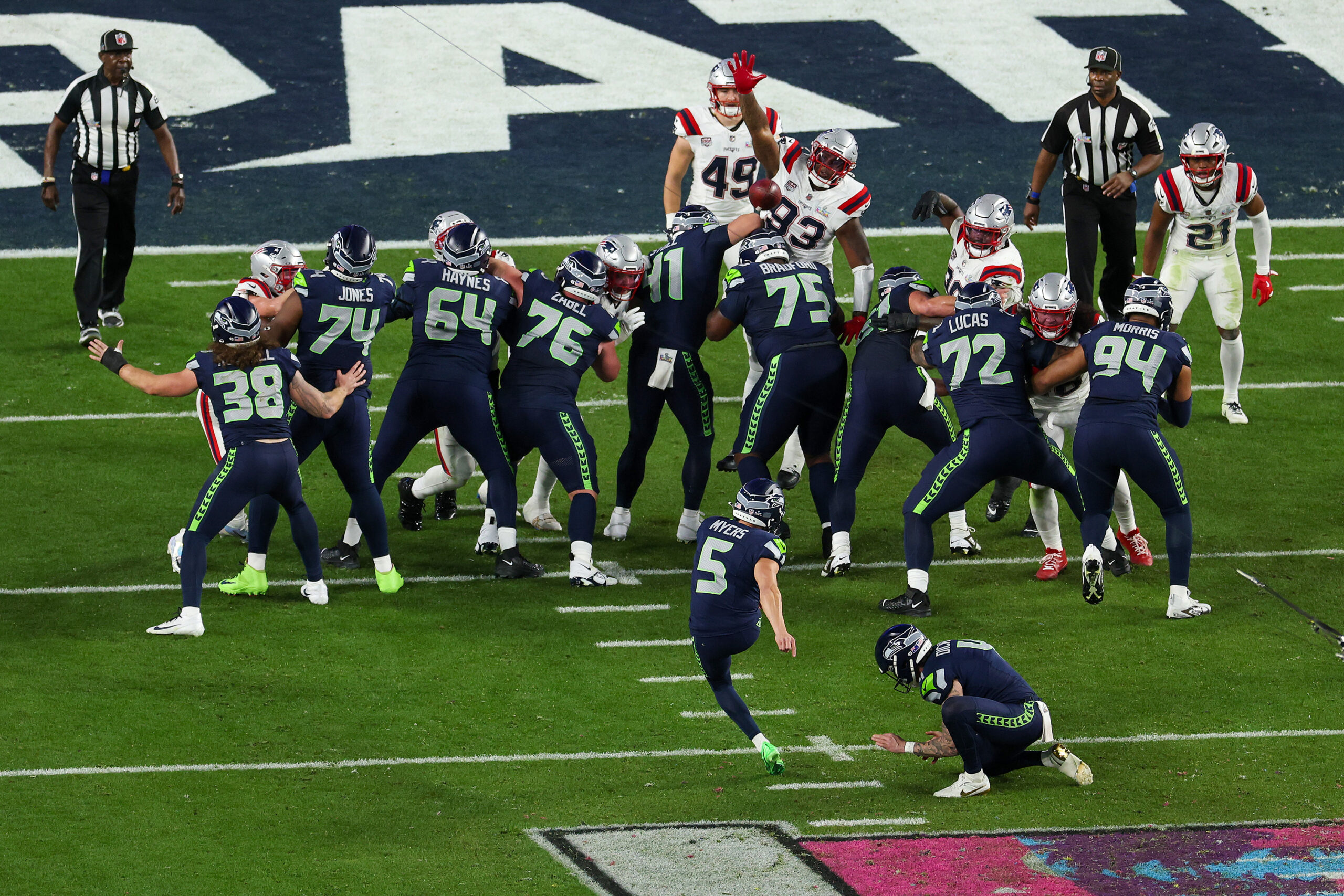 Seahawks Kicker Earns Spotlight Performance in Underwhelming Super Bowl ...